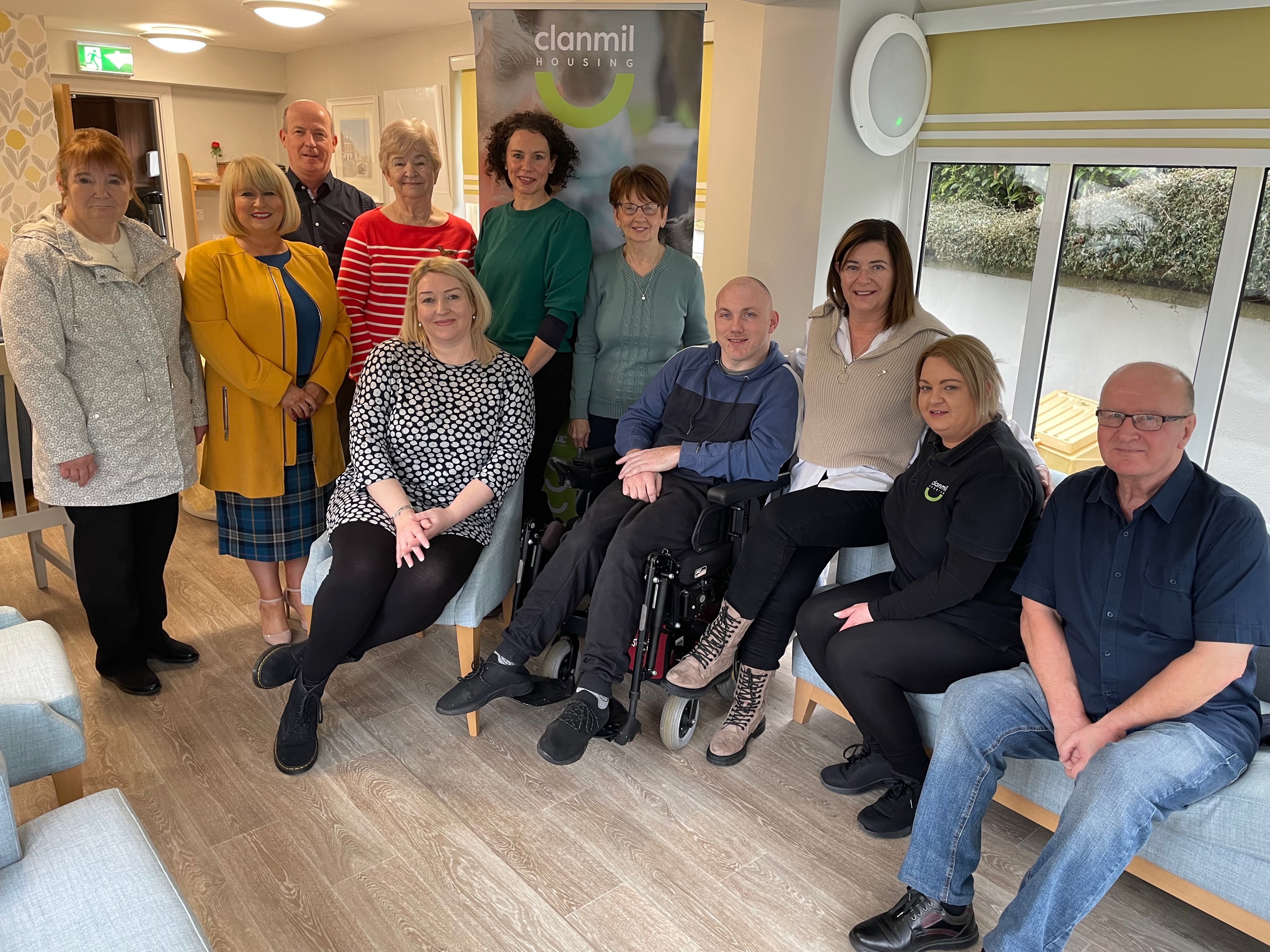 Residents try ‘Healthy Nosh for Less Dosh’ at cookery workshop | Clanmil